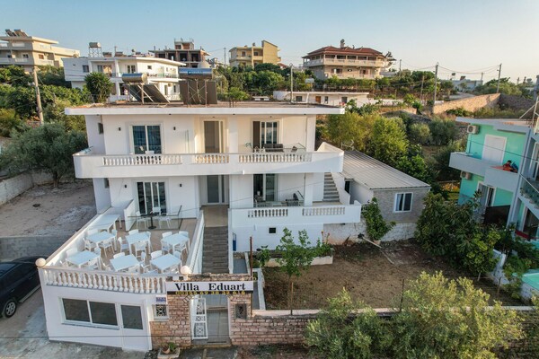 Vila Eduart - Ksamil