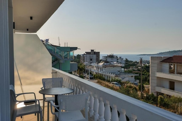 Quarto Triplo Deluxe, vista para o mar | Vista da varanda