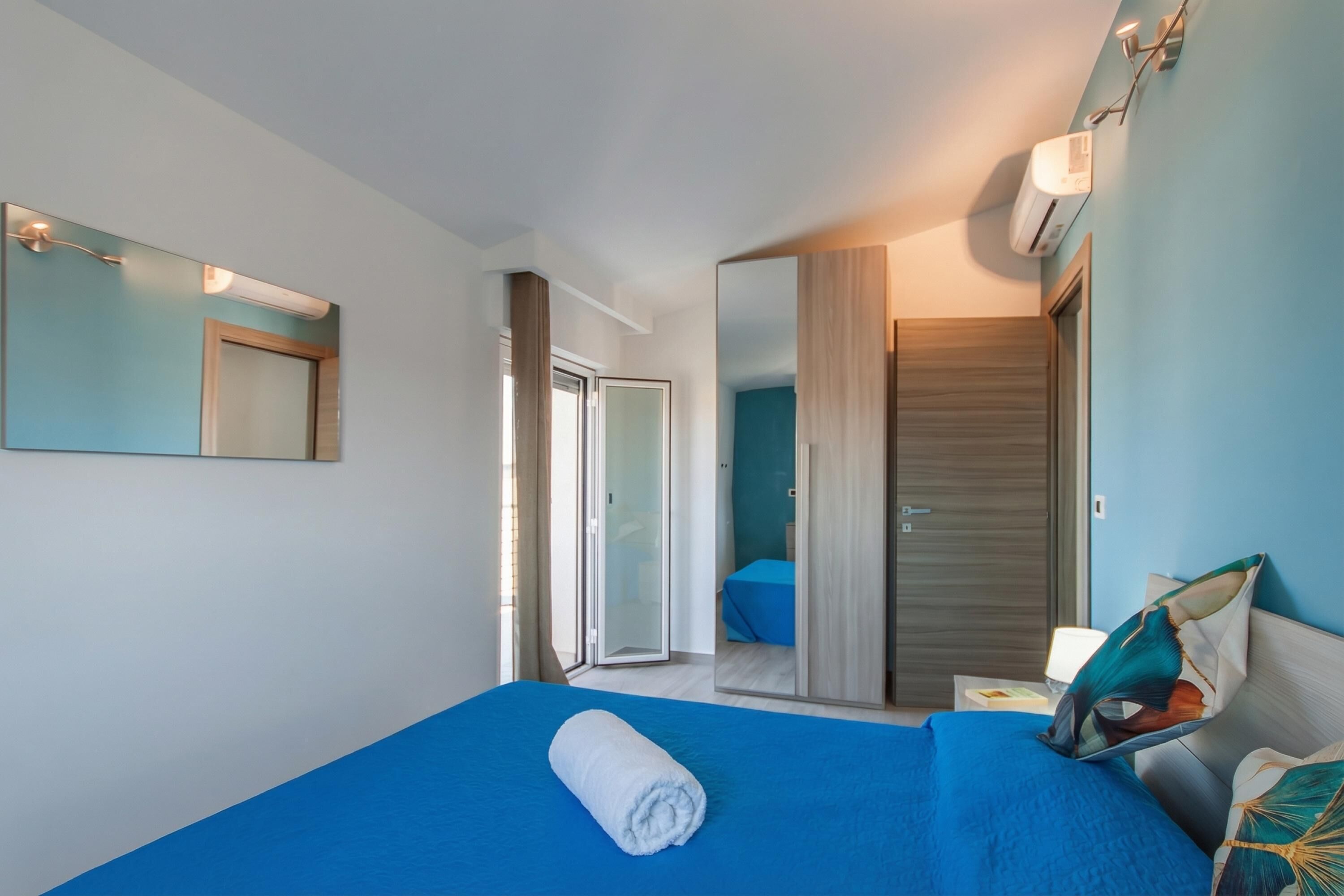 Apartamento Familiar, 1 quarto, varanda, em frente ao mar (Casa Golf a 200m From The Sea) | 1 quarto, Wi-fi 