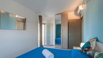 Apartamento Familiar, 1 quarto, varanda, em frente ao mar (Casa Golf a 200m From The Sea) | 1 quarto, Wi-fi