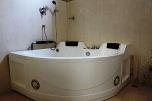 Quarto empresarial | Banheiro