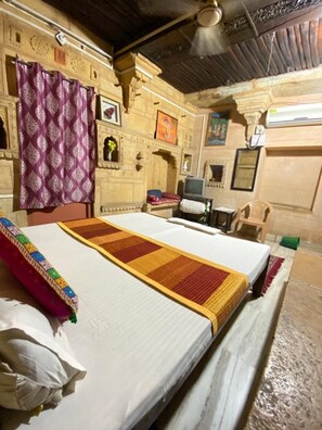 Secretária, Wi-fi grátis 