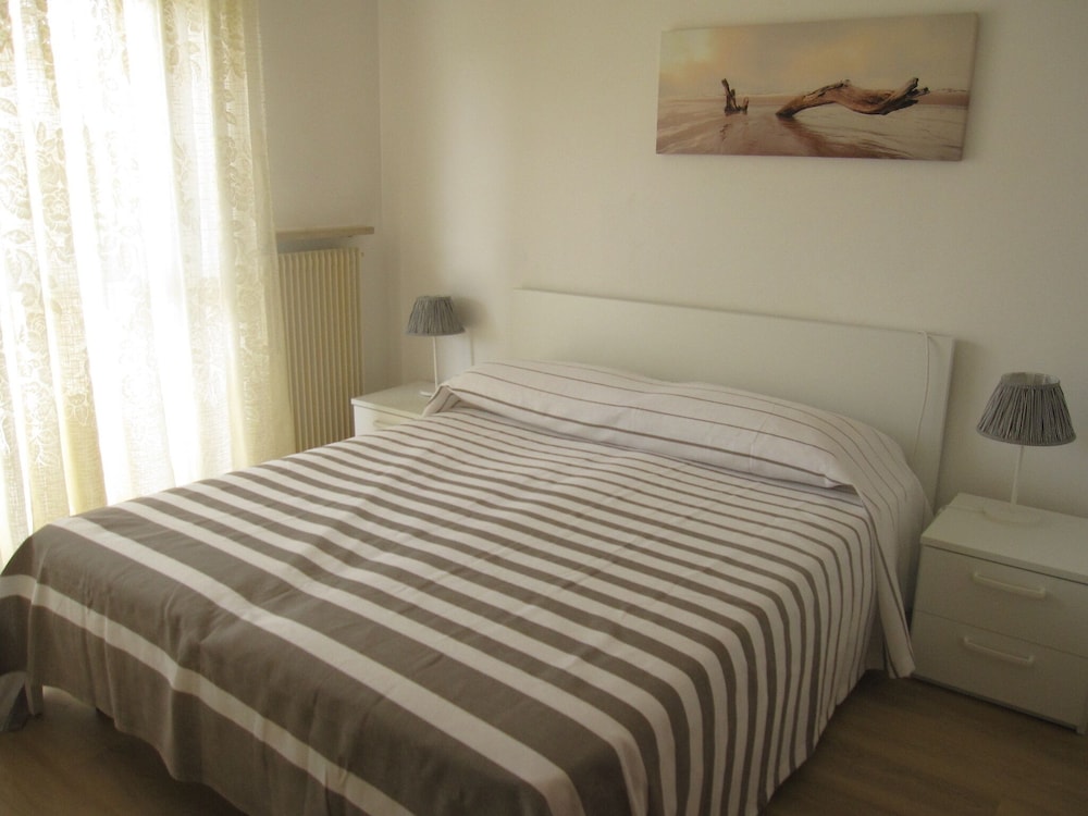 Modern flat at Grado Pineta with terrace - Grado Pineta | Vrbo
