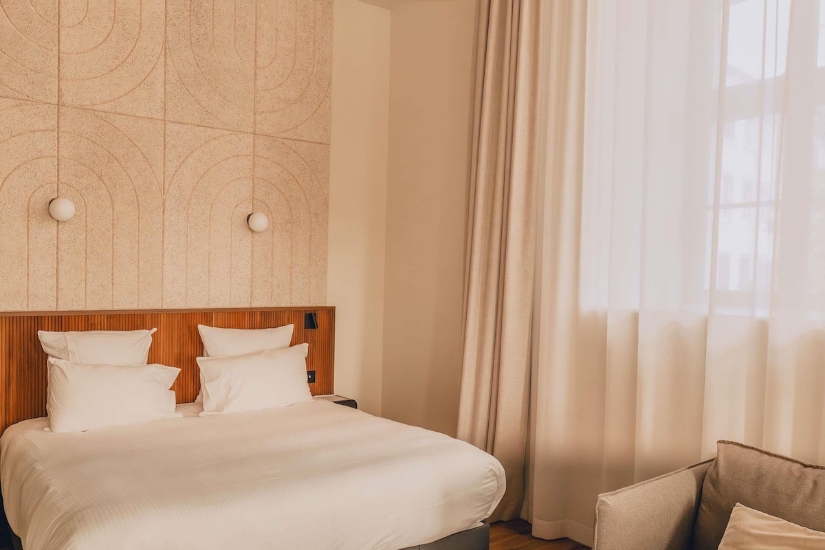 Suite Júnior, 1 cama king-size, vista para o rio (Deluxe) | Cofre no quarto, cortinas/cortinados opacos, quartos insonorizados 