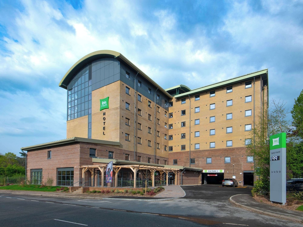 Ibis Styles London Gatwick Airport - Crawley