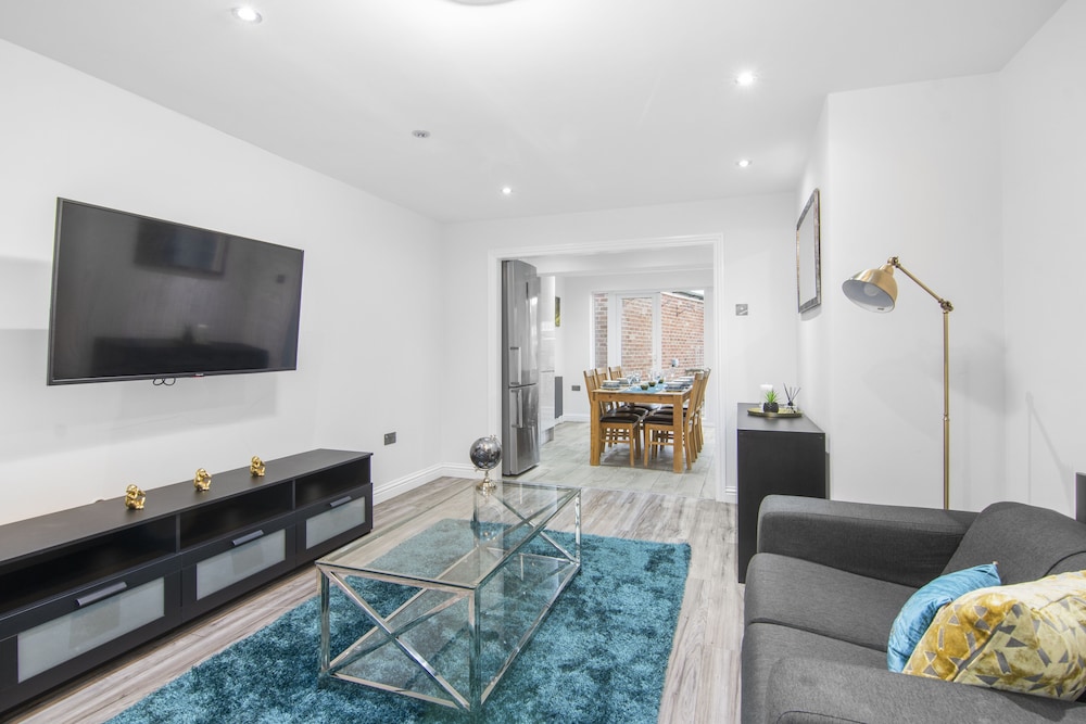 Beautiful Gravesend 3 Beds By Jada Homes - Essex