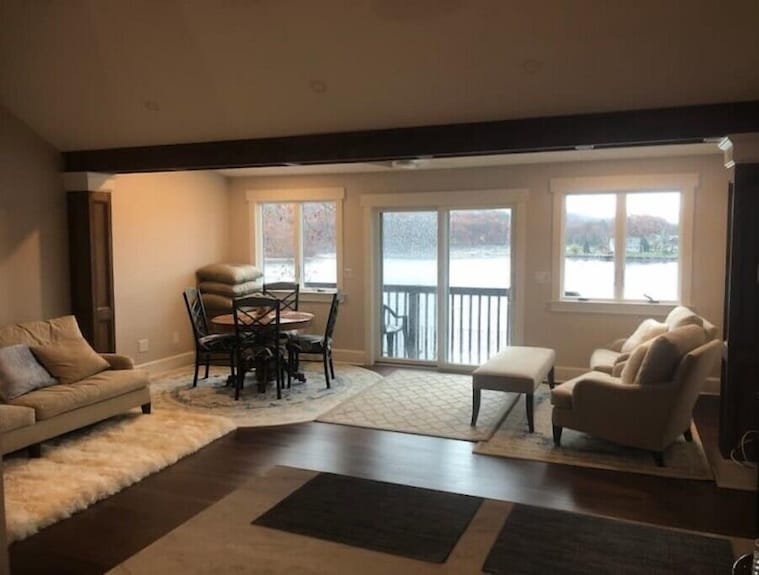 Lakefront Getaway : Mountain & Lakes Views - 뉴저지