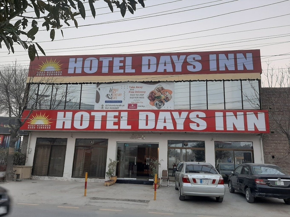 Hotel Days Inn Emporium - Lahore