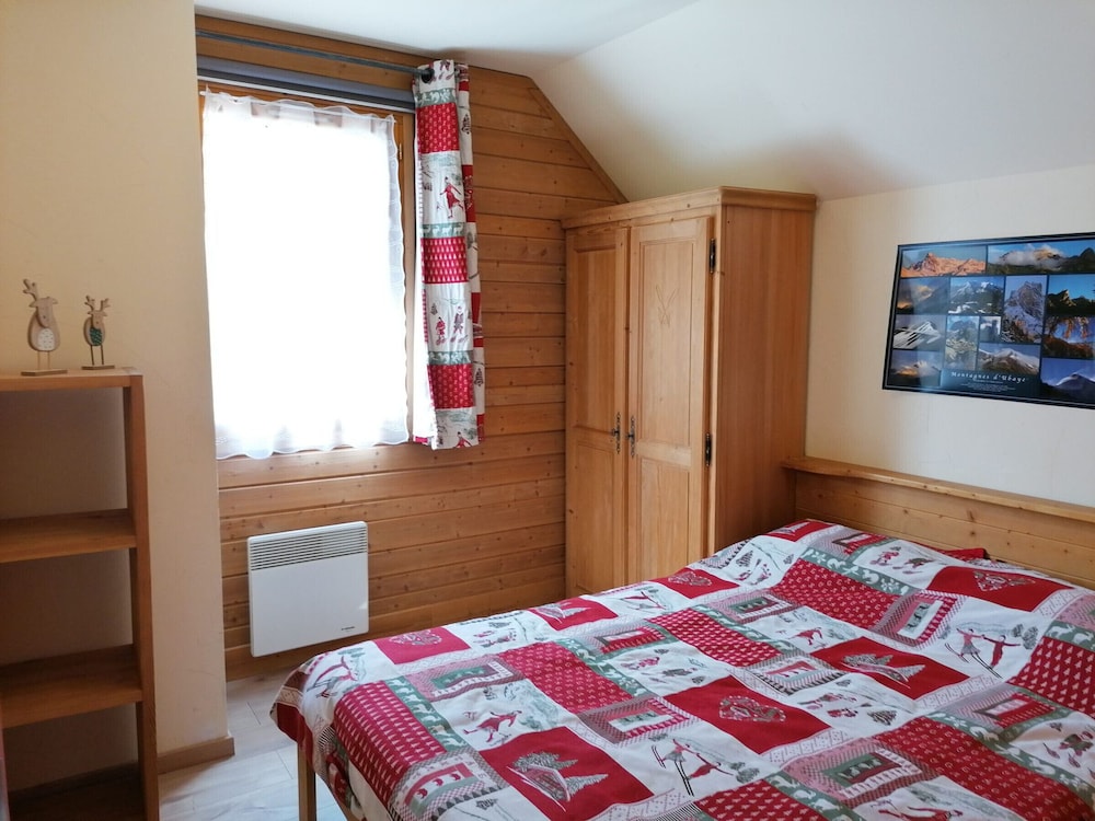 Charmant Demi-chalet Pour 6 Personnes Avec Terrasse Exposée Sud à Pra-loup 1500 - Barcelonnette