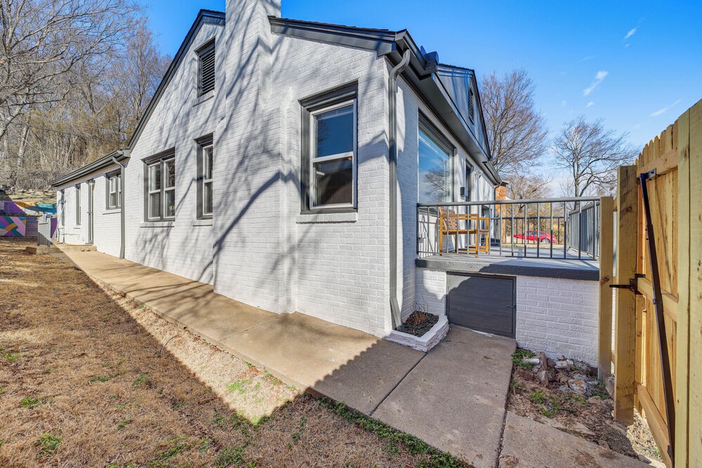 Lovely Tulsa Vacation Rental ~ 3 Mi To Downtown! - Tulsa, OK