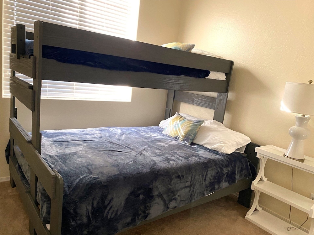 Discounted Home - All That Prescott Valley Offers In This Newer Granville Home - Prescott Valley, AZ