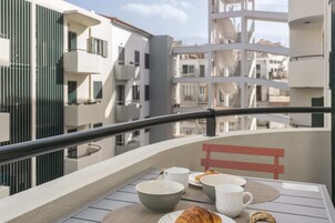 Apartamento Básico | Varanda