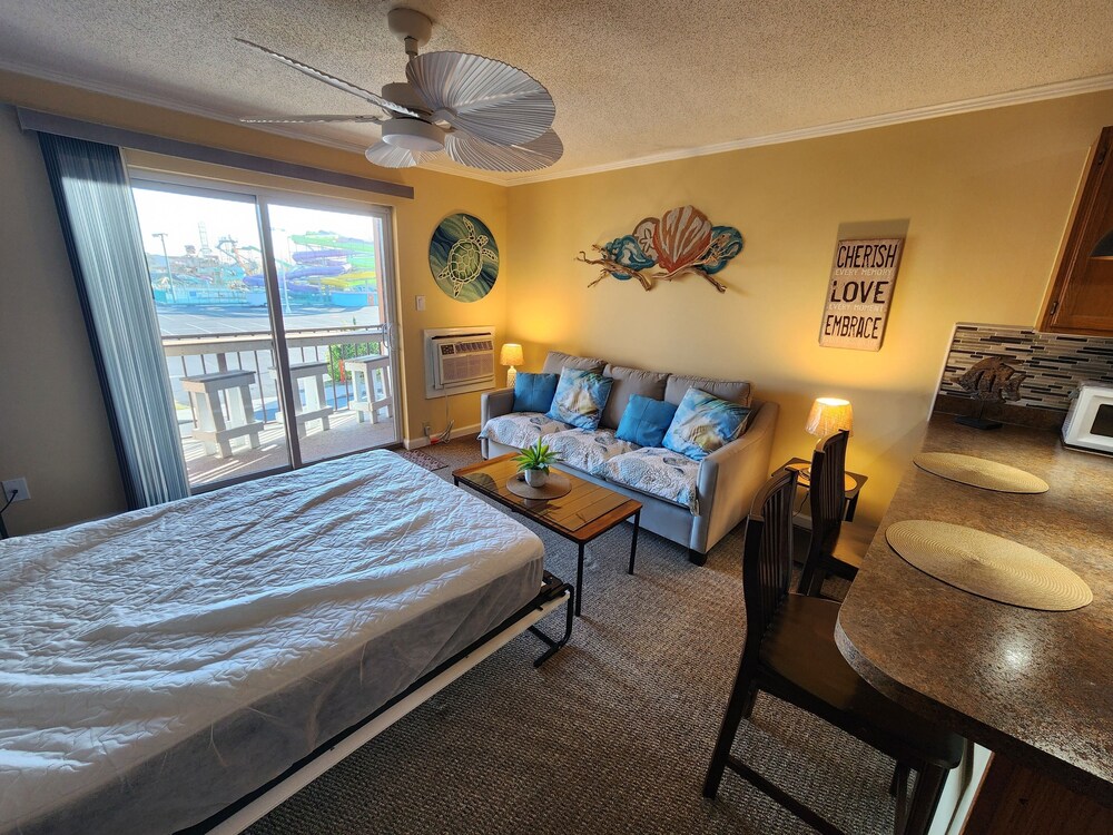 Jamaica Daybreak-Great Location,Cozy studio in amazing Ocean City W/AC ...
