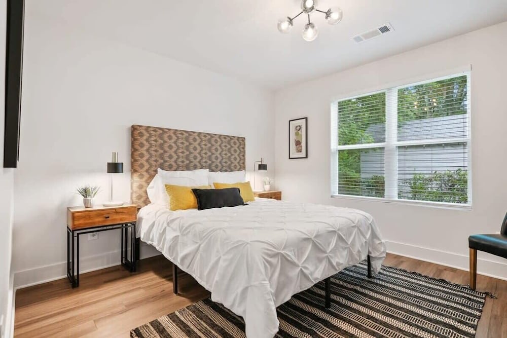 Big City Casita | Bright & Airy In Hip Atl Area - Atlanta, GA