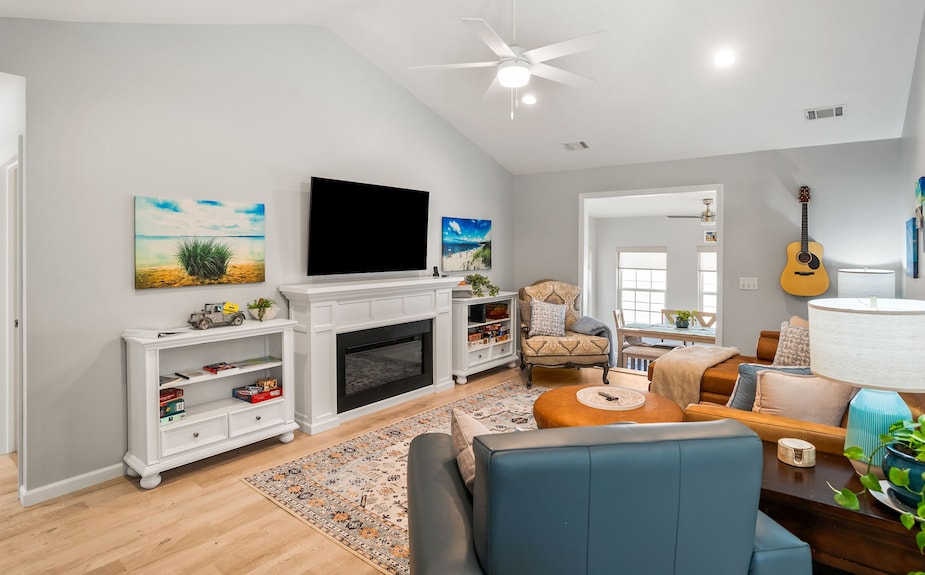 Modern Home Near Historic Downtown And Port Royal Town Beach. Pet Friendly! - ビューフォート, SC