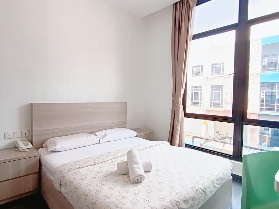 Quarto casal grand | Ferros/tábuas de passar roupa, Wi-Fi de cortesia, roupa de cama