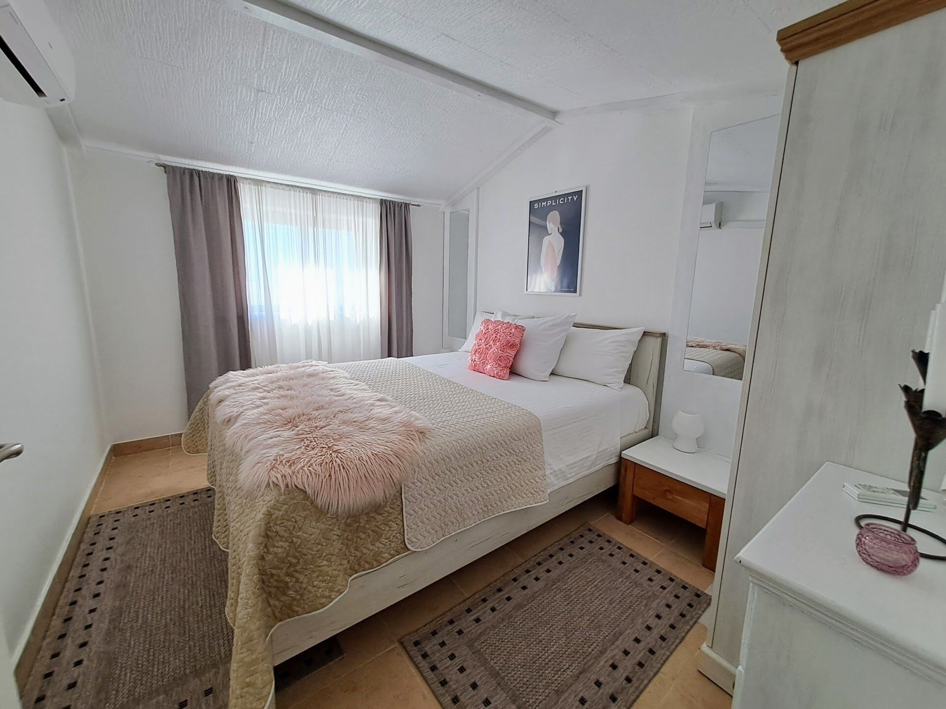 One Bedroom Apartment With Terrace And Sea View Cove Poplat, Korčula (A-18258-b) - Vela Luka