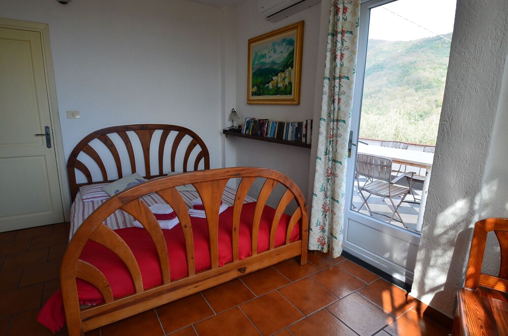 Light-flooded holiday home with three terraces and communal pool - Casa ...