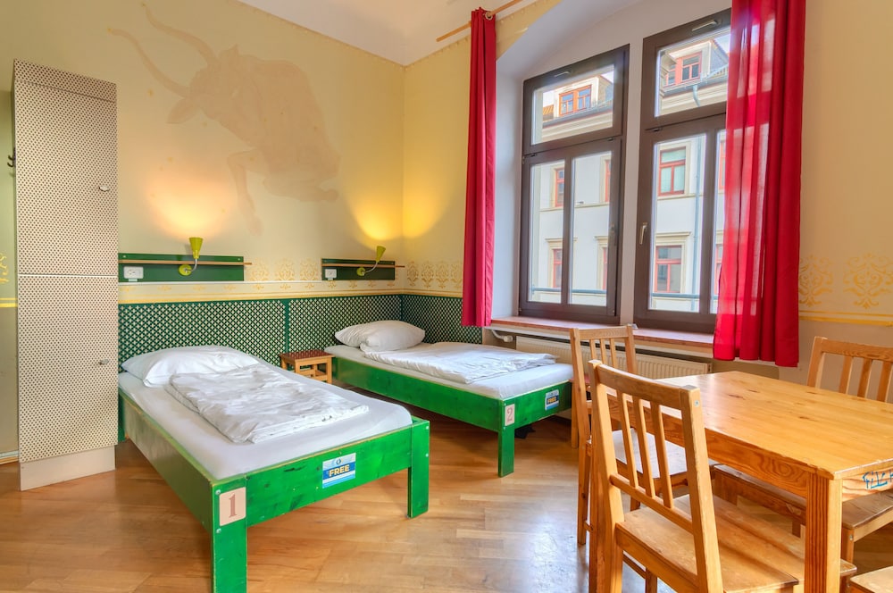 6-bettzimmer Mit Etagendusche/wc - Dresden