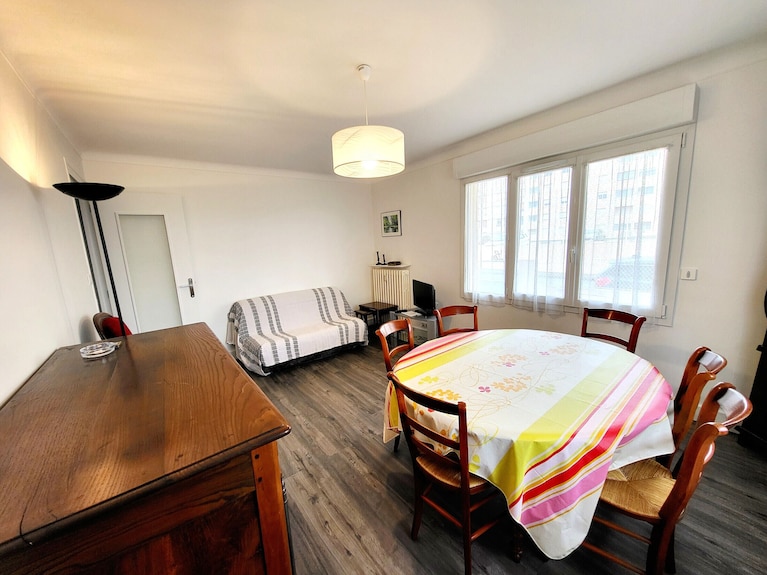 Appartement T2 Moderne Avec Parking, Proche Plage Et Commerces - Les Sables D'olonne - Les Sables-d'Olonne