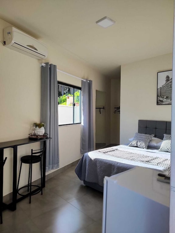 Pousada Em Praia Agreste De Balneário Camboriú - Sc - Itapema