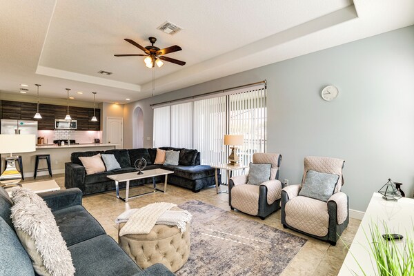 Resort Home In Haines City: Screened Lanai, Pool! - Haines City, FL