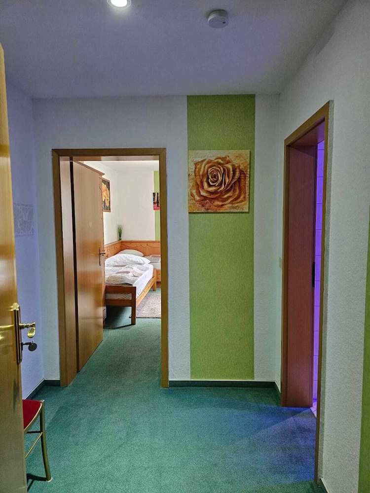 Wild West Hotel - Bayern