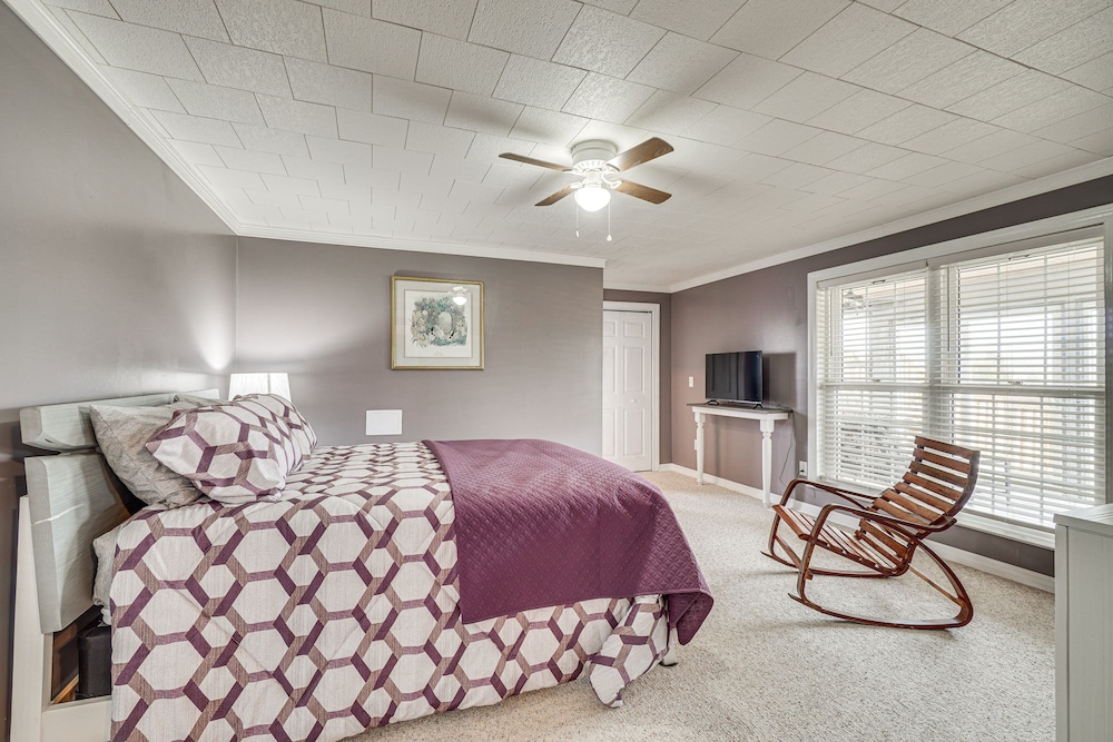 Riverfront Dayton Getaway On 700 Wooded Acres! - Dayton, TN