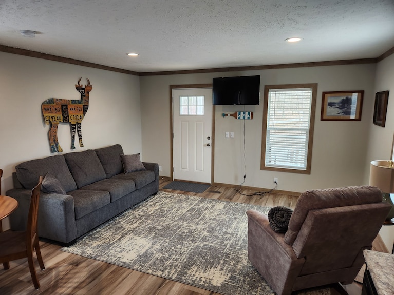 Cozy Cottage W/1 Bedroom, Wifi, Ac In Tranquil Springville Close To Boat Ramps - Kentucky Lake