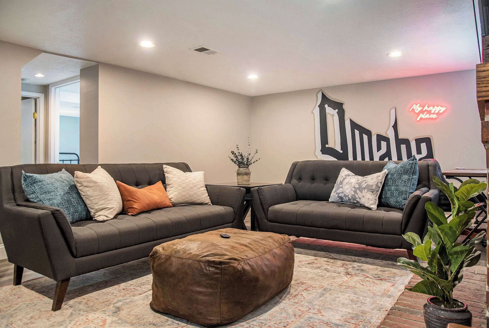 Charming Benson Home, 3br With Fenced Yard & Grill - Omaha, NE