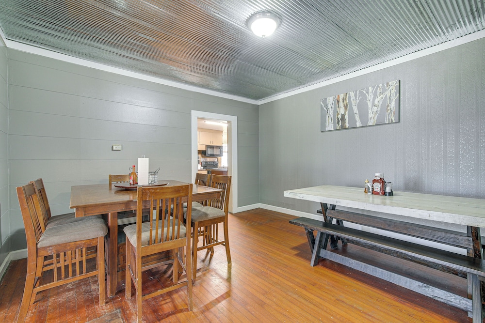 Expansive Wheatley Home ~ 65 Mi To Memphis! - Palestine, AR