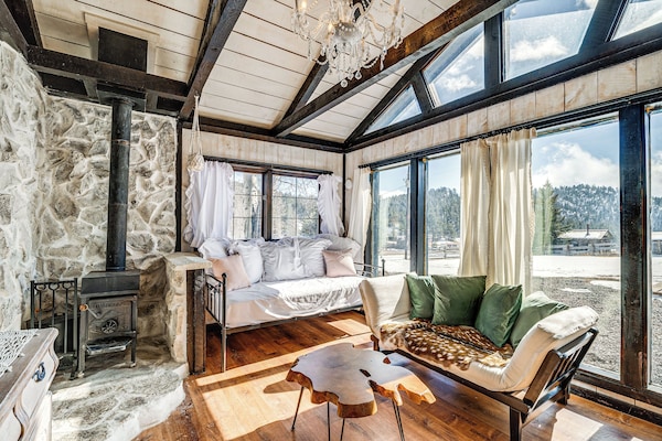 Pet-friendly Guffey Vacation Rental W/ Deck! - Reservoir, Lake George