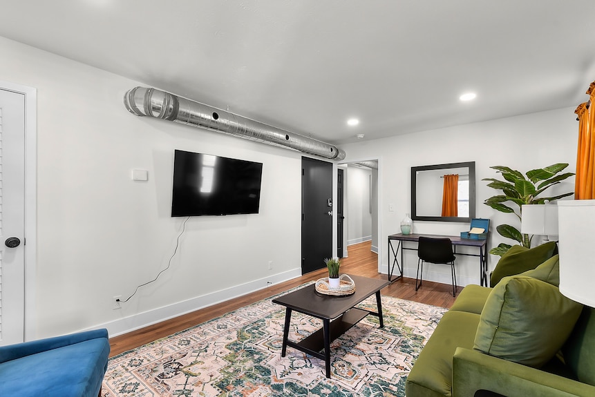 Retro Glam: Colorful Mid Century Haven Apt 2 - Omaha, NE