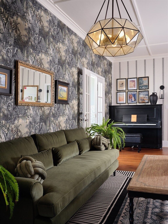 Hinano Suite | Historic Maui Hideaway - Kanaha Beach Park