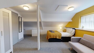 Casa | 3 quartos, Wi-Fi de cortesia, roupa de cama
