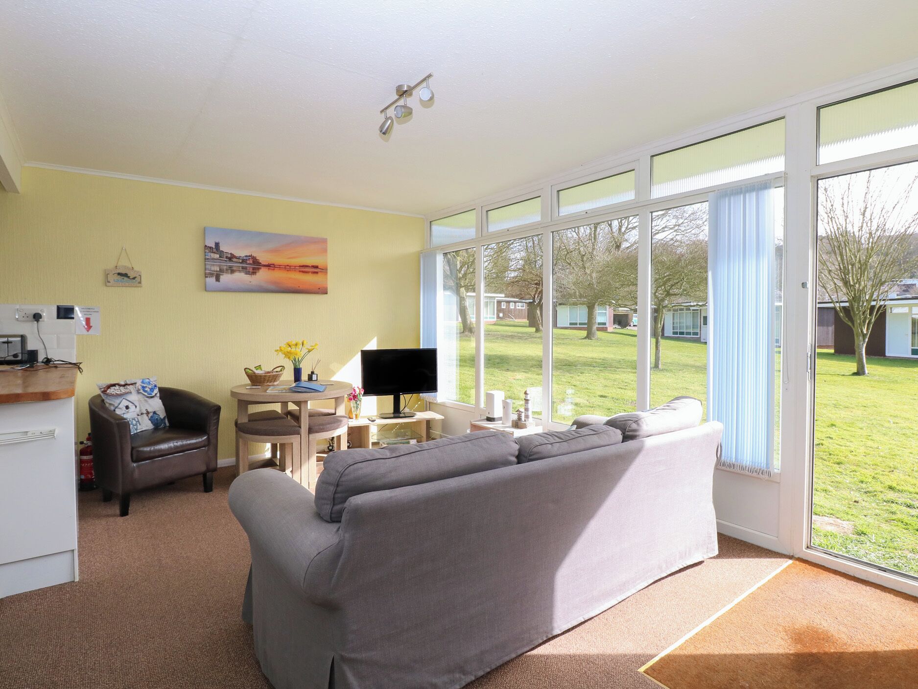 The Beach Hut, Pet Friendly, With A Garden In Cromer - Cromer