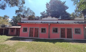 Fachada da propriedade