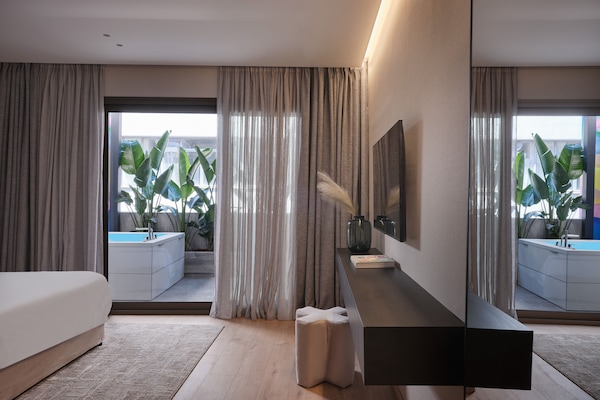 Suite with Hot Tub | Roupas de cama de algodão egípcio, roupas de cama premium