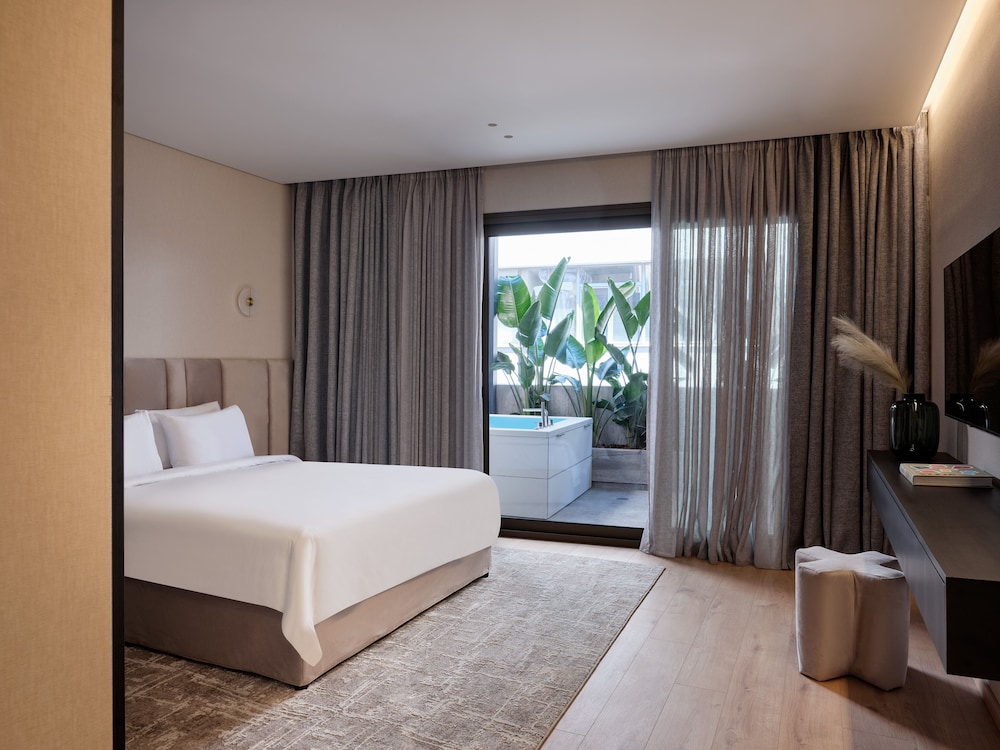 Nur Outline Aparthotel - Athens
