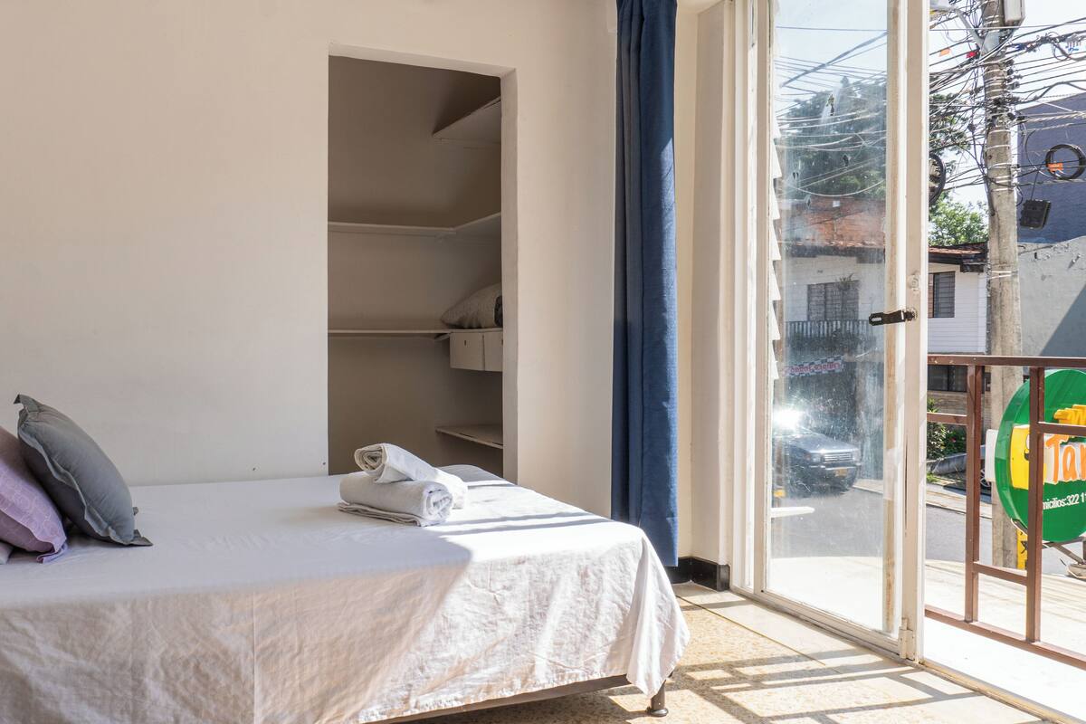 Compostela 201 | 5 quartos, individualmente mobiliados, roupa de cama