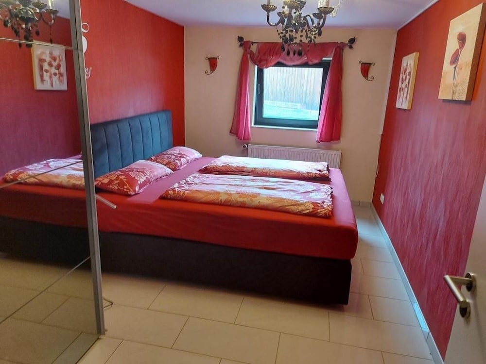 Ferienwohnung 'Gästehaus Petra Souterrain' Mit Gemeinschaftsterrasse Und Wlan - Bad Soden-Salmünster