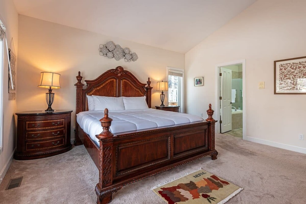 Luxurious High End 4br Boulder Retreat - Boulder, CO