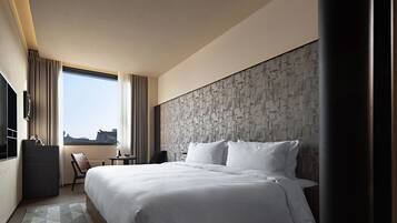 1 quarto, edredons de pluma, frigobar (abastecido com itens grátis)