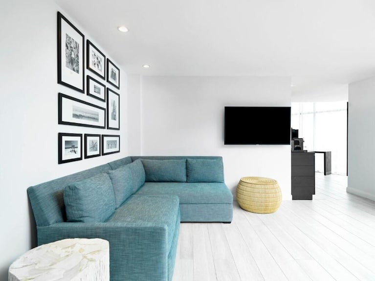 Oceanfront Luxury & Relaxation In Bustling Pier Village | Pets Allowed, Pool! - New Jersey