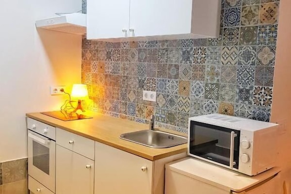 Apartamento, para não fumantes | Cozinha privada | Frigobar, micro-ondas, cafeteira/chaleira, torradeira