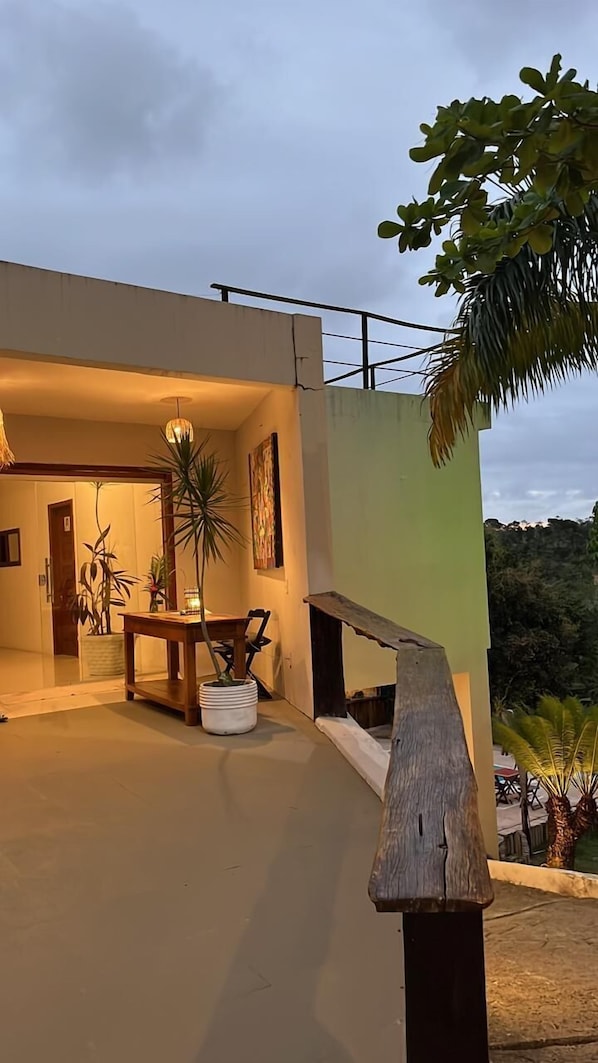 Fachada da propriedade