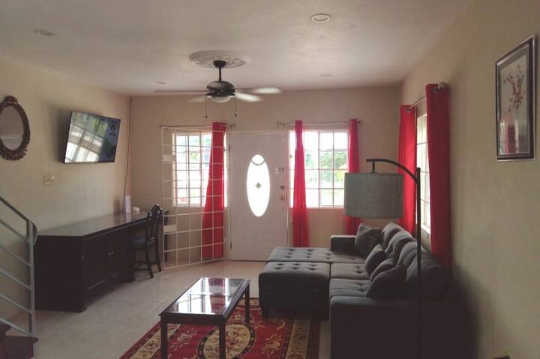 Gym+pool+hottub+3 Lounge Areas-#4 Airport 10 Mins 2 Bed 2.5 Bath Townhouse #4 . - Montego Bay