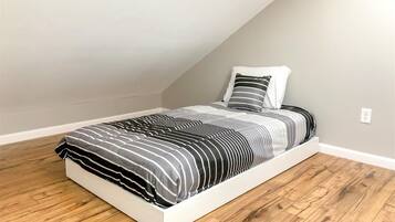 Casa geminada, 1 cama Queen e sofá-cama (5218 Beach Dr B ) | 2 quartos