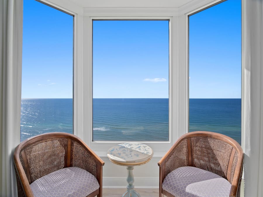 Condo, várias camas (Emerald Beach 2325) | Parte interna