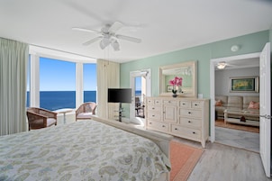 Condo, várias camas (Emerald Beach 2325) | 2 quartos, ferros/tábuas de passar roupa